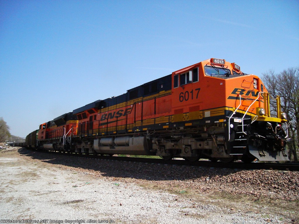 BNSF 6017